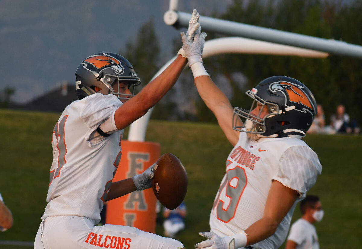 Skyridge football continues impressive start with blowout of Orem ...